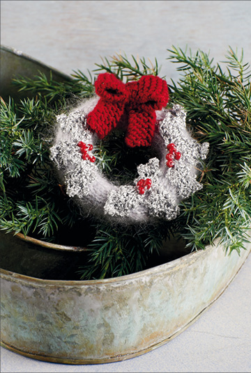 Mini christmas garland store